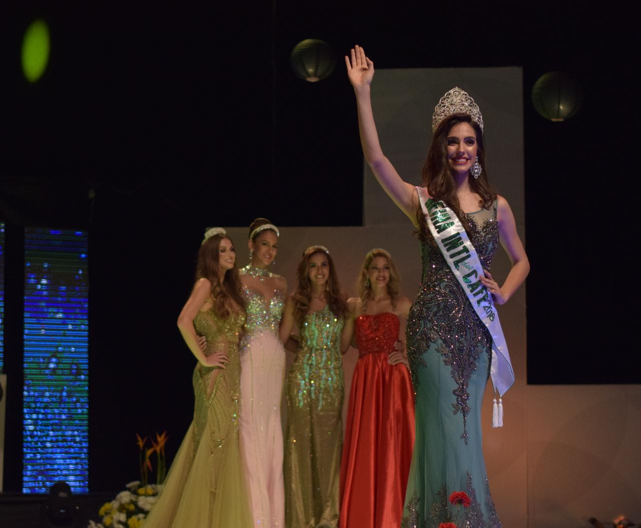 Carmen Serrano Porras, Señorita España, Reina Internacional del Café ...