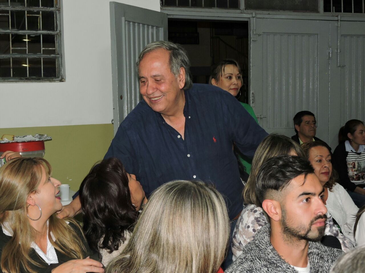 Un ex secuestrado que quiere regresar a la Cámara para confrontar a sus ...