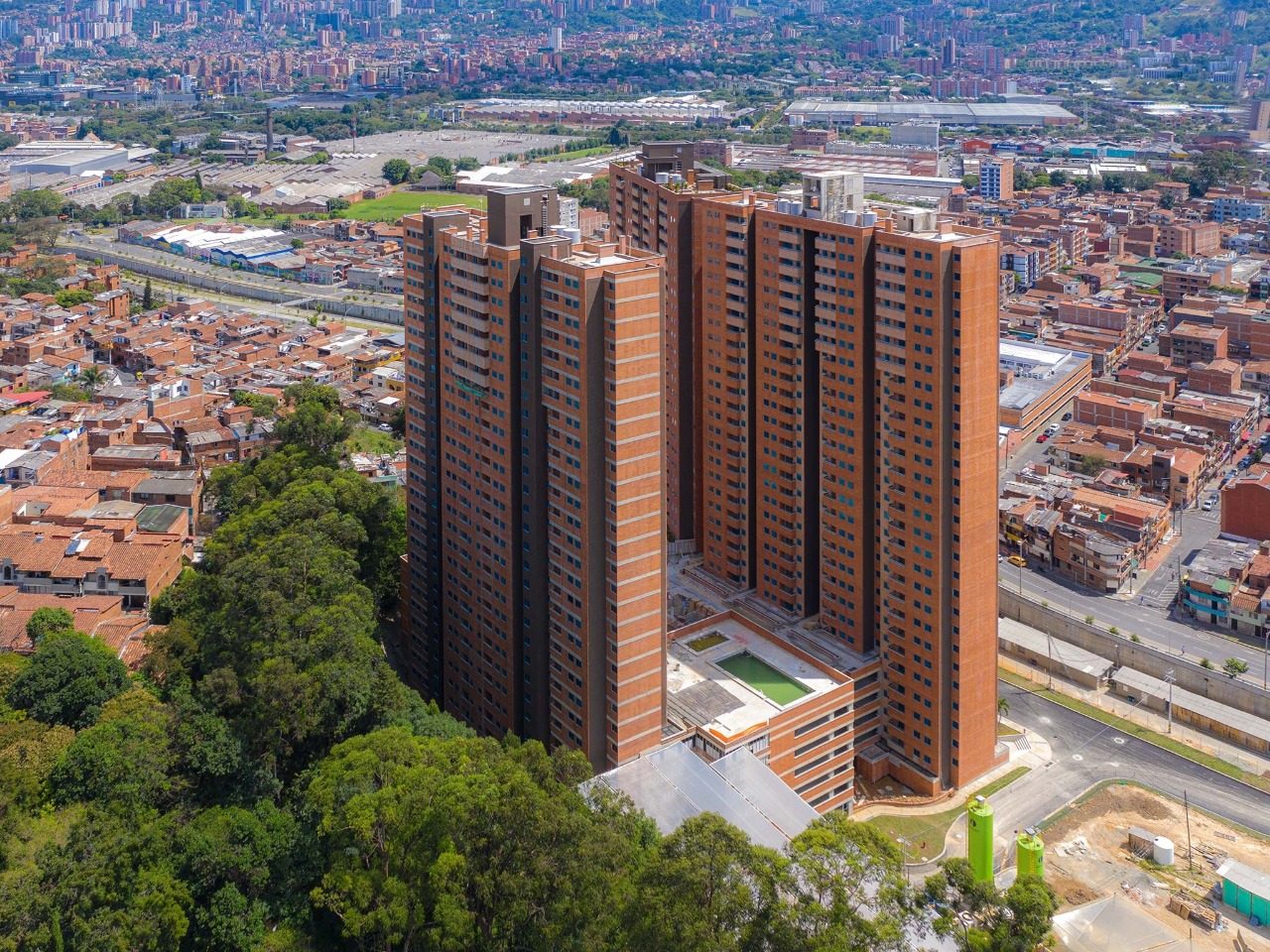 La construcción está transformando a Itagüí - Eje21