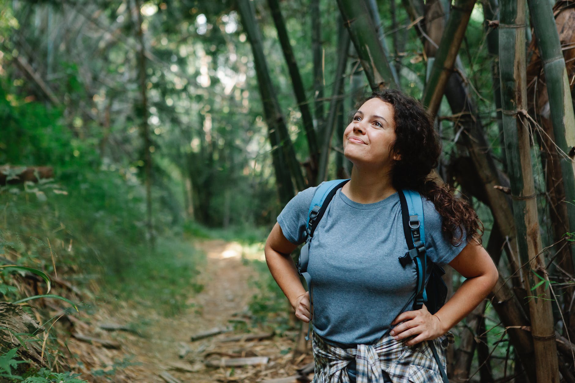 Las mujeres en el turismo: viajeras, exploradoras y trabajadoras - Eje21