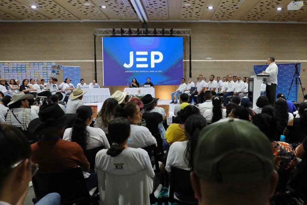 JEP recibe diagnóstico para evaluar desclasificar archivos de policía ...